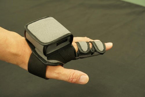 Teijin Frontier have developed an RFID reader that reads IC tags on the ...